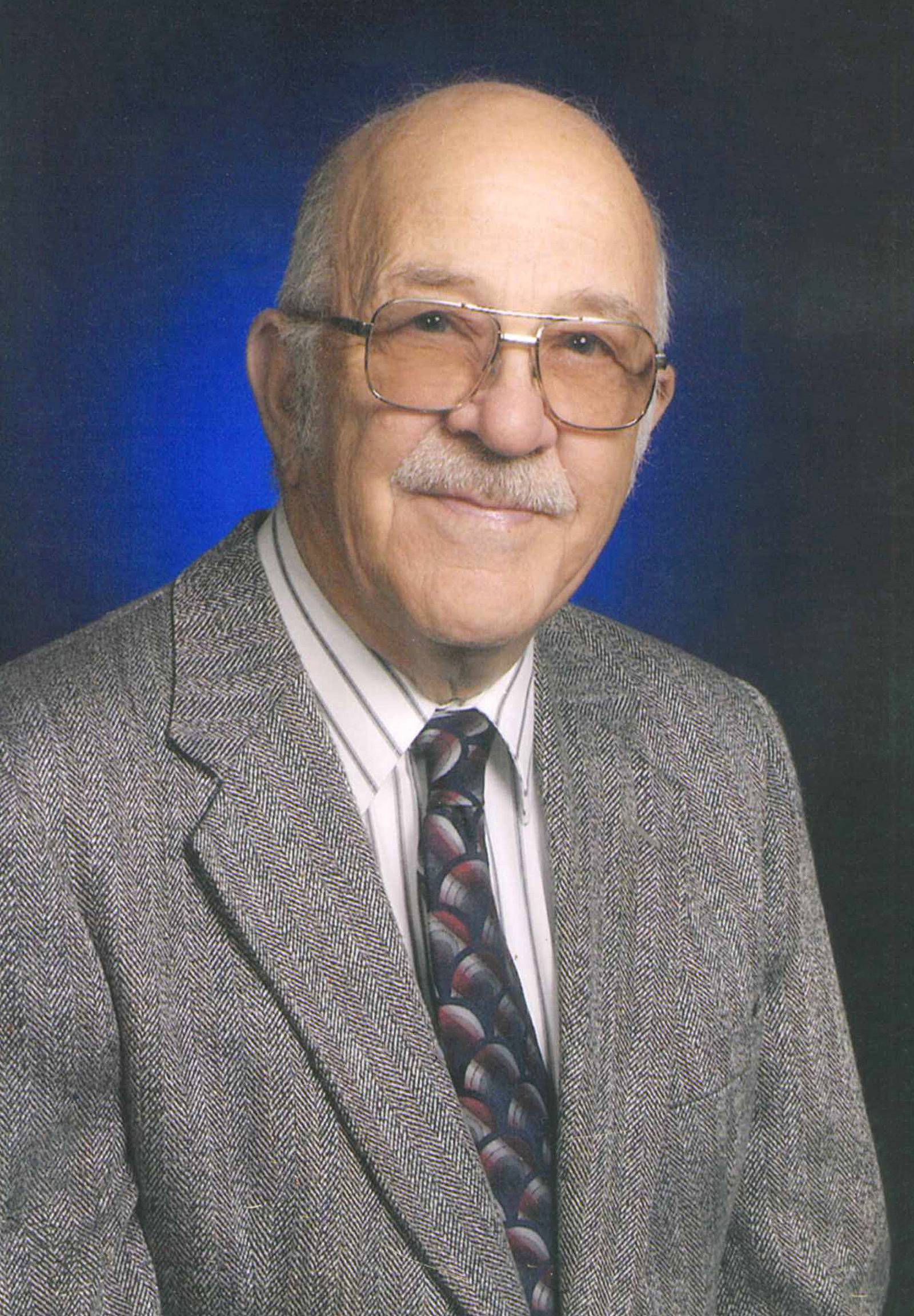 Albert Jones – Osceola-Sentinel Tribune