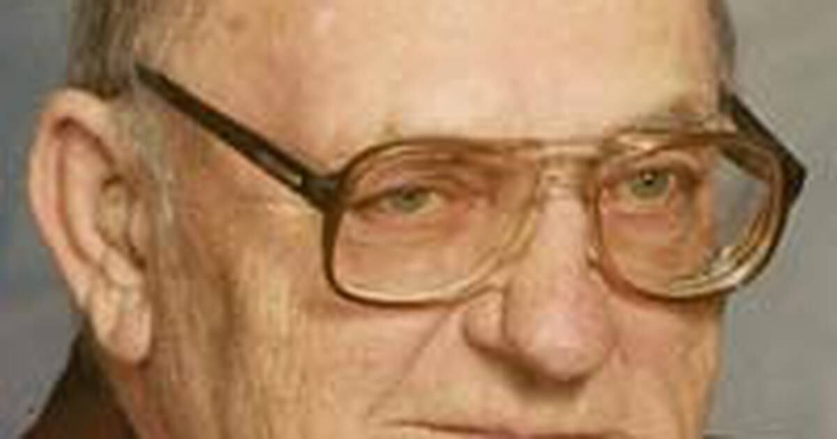 Ray Webb – Osceola-Sentinel Tribune