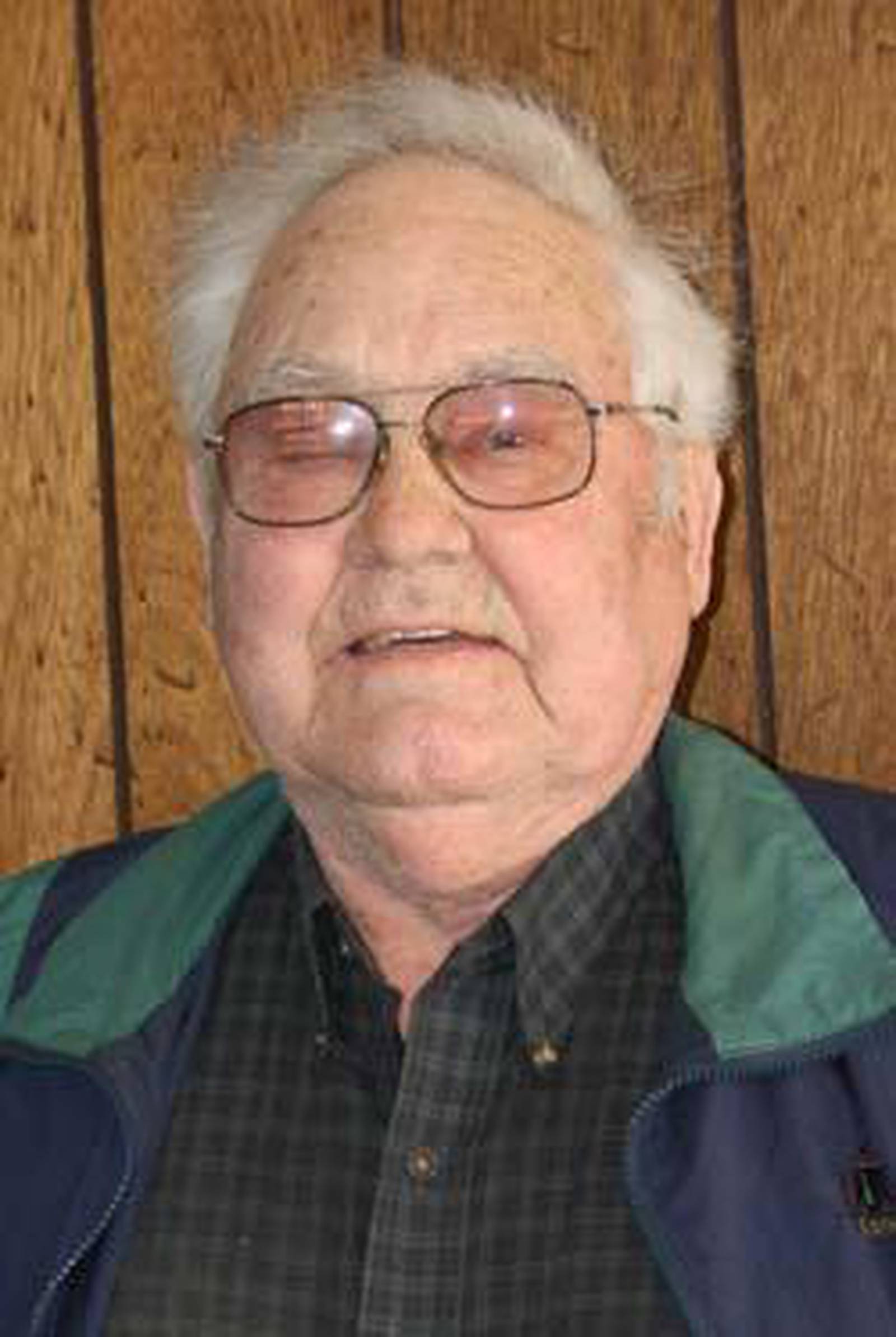 Dale Jones – Osceola-Sentinel Tribune