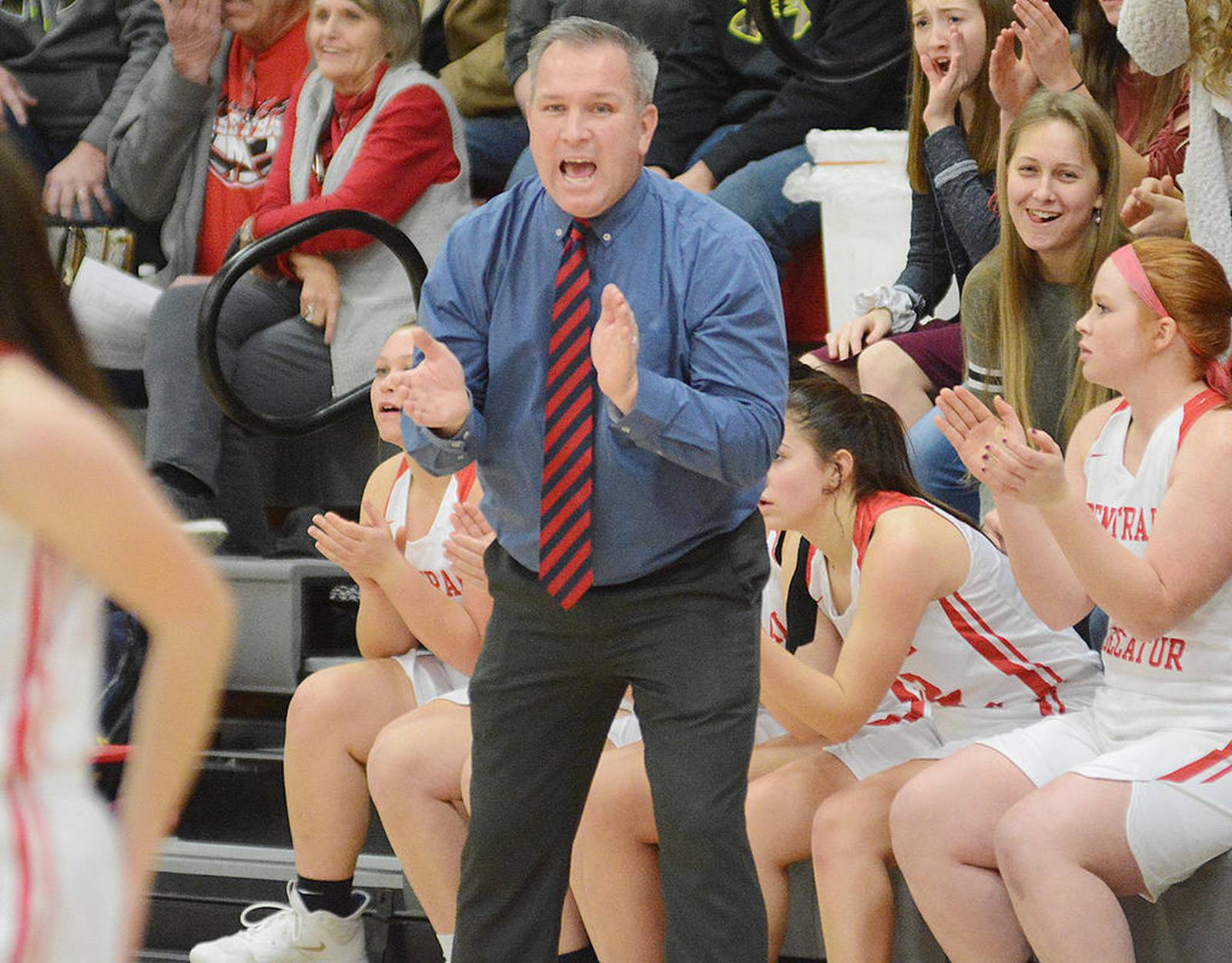 Boothe moves to CD boys basketball – Osceola-Sentinel Tribune